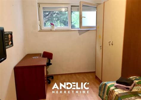 Trosoban Stan Spinut Split Prodaja