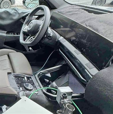 벤츠 차주도 부러워해 Bmw 신형 X3 실내 유출