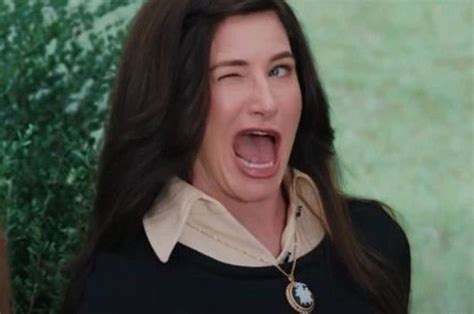 17 Kathryn Hahn Winking Tweets That Have Absolutely Sent Me Into Orbit