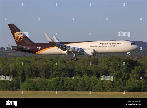 Kölngermany March 12 2016 Boeing 767 From Ups Landing At Köln