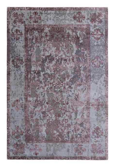 Arav Ateliers London