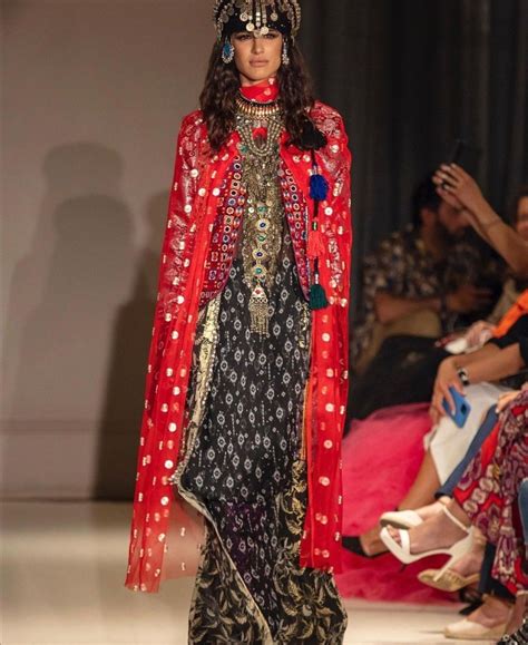 Kurdish Dressjli Kurdiجلی کوردی،زى الكردي،traditional Kurdish Clotheslara Dzya Designکڵاو2023