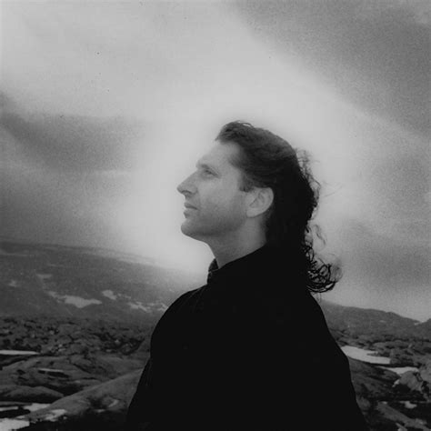 The Threshold Sverre Knut Johansen