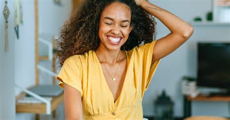 How To Get Rid Of Yellow Teeth