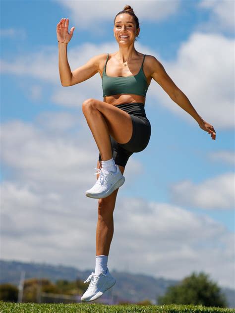 Kayla Itsines Adelaide Fitness Stars Booty Influencer Comments Draw
