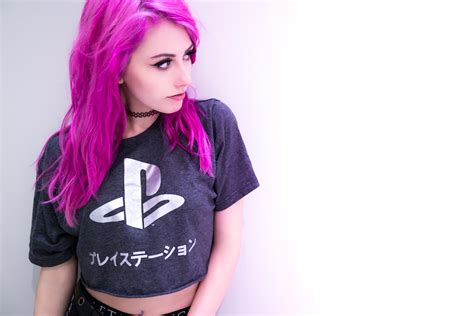 Rolyatistaylor At Fan Expo Toronto Playstation R Geekygirls