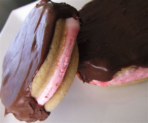 Homemade Wagon Wheels Choc Marshmallow Cookies Recipe