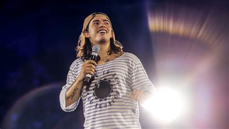12 Youtubers With The Most Subscribers In The World