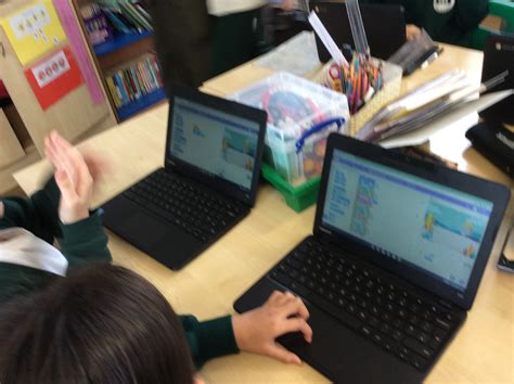 Mead Primary Year 5 Computer Programming