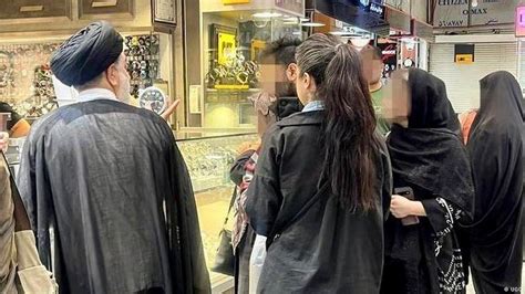 رئیس دادگستری تهران مدعی مقابله با برهنگی در کف خیابان شد Dw ۱۴۰۲۲۲۴