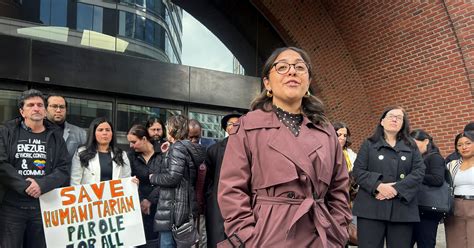 Us Judge To Block Trump From Revoking Thousands Of Migrants Legal