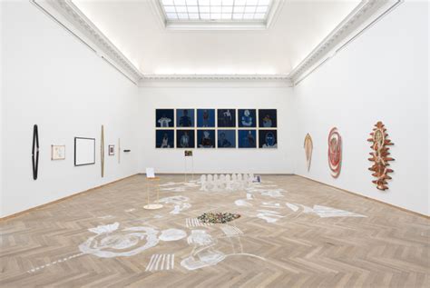 Det Stille Vand Den Dybe Grund Kunstkritikk