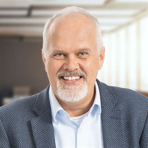 Daniel Siegrists Instagram Twitter And Facebook On Idcrawl