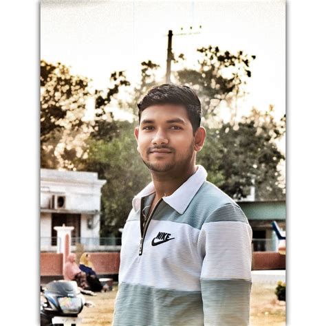 Emon যেকারনে বলি বাঙালির হাতে মোবাইল দেওয়া Was A Mistake এ ছবিটা