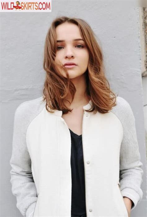 27 Hot Photos By Lisa Vicari