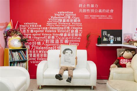 【活動紀錄】奈良美智收藏展慈善拍賣會！募款所得56萬元，全數捐給台南八個社福單位~ 熱血玩台南。跳躍新世界