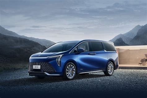 Base 2024 Buick Gl8 Century Launches In China