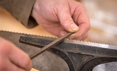 best way to sharpen a chainsaw step by step