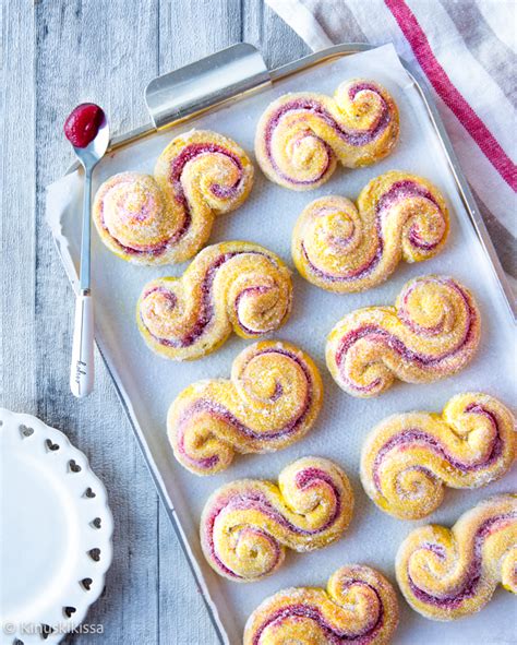 Täytetyt Lucia Pullat Reseptit Kinuskikissa