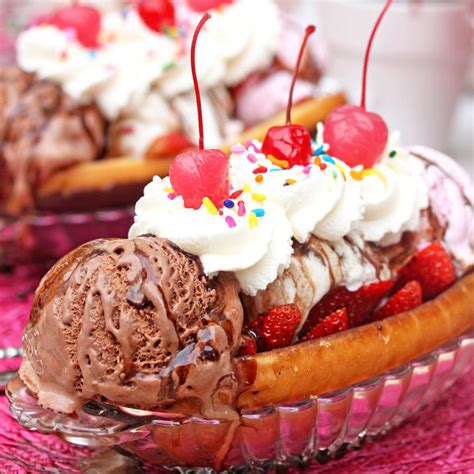 Doughnut Ice Cream Sundaes Sugarhero