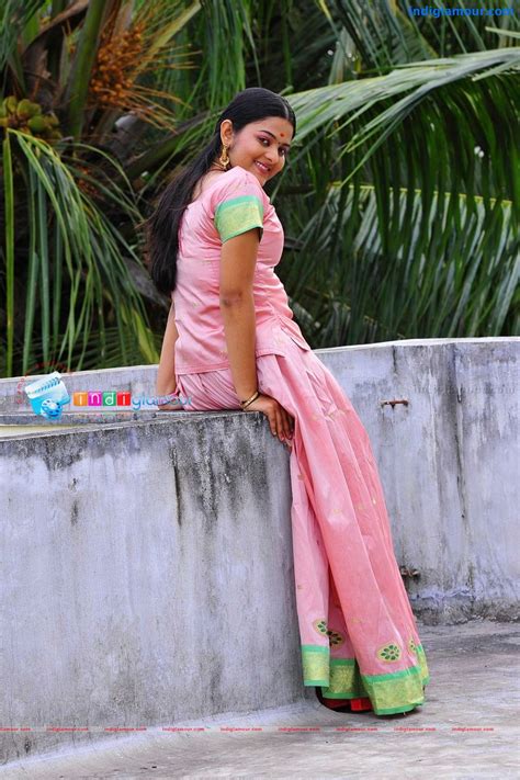 Srinidhi Actress Hd Photosimagespics And Stills 136533
