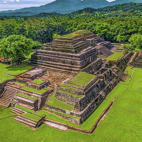 Arqueología Maya Huge Once Buried Maya Pyramid From Tazumal