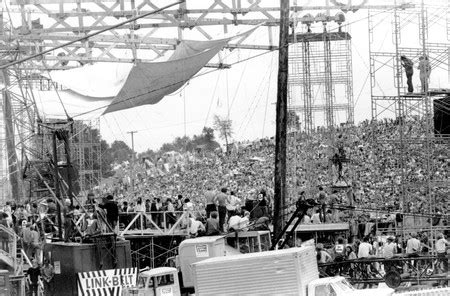 Remembering Woodstock Naked Men Bounced Checks And Lsd Yahoo News Uk