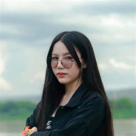 Phon Una Official Youtube