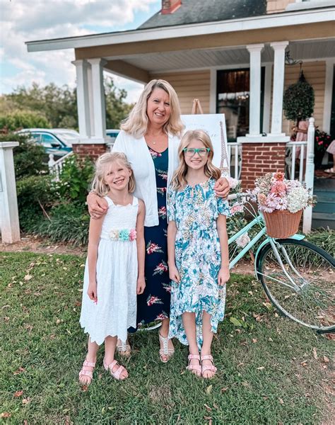 Raleys Parisian Tea Party Poppy Grace