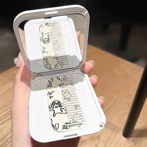 Cartoon Rabbit Portable Folding Makeup Mirror With Comb Make Up Mirrors