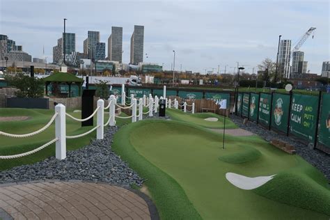 Crazy Putt London