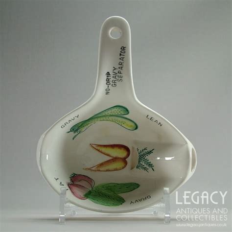 1950s Ceramic No Drip Gravy Separator With Retro Vegetable Designs