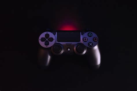 Why Your Ps4 Controllers Light Is Red And How To Fix It Yoodley