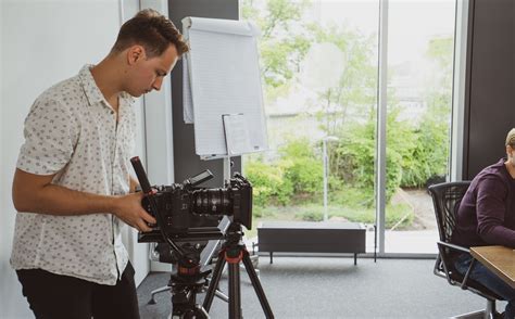 About Us Cornfliks Cornfliks