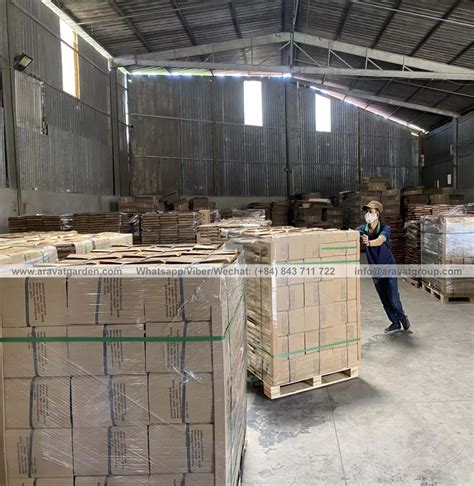 Artificial Grass Tiles 30x30cm Interlocking Deck Tilesself Draining