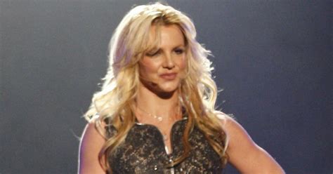 Justin Timberlake Wants To Do A Tell All Interview Days After Saying Britney Spears Drama