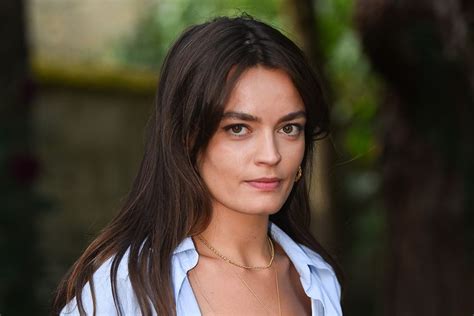 La Razón Por La Que Emma Mackey No Formará Parte De La Quinta Temporada De Sex Education