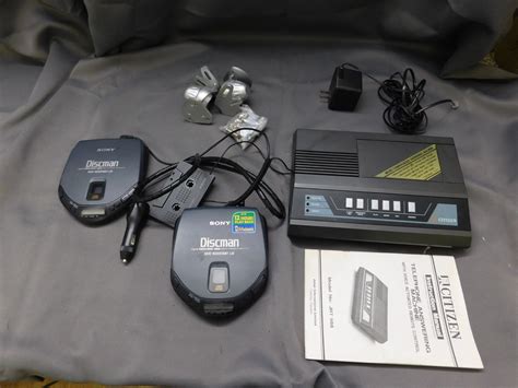 Sony Discman Digital Mega Bass Model D 171 Players Car Jack And Cassette