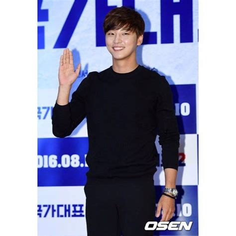 Pin Di Francesca B Su Yoon Si Yoon