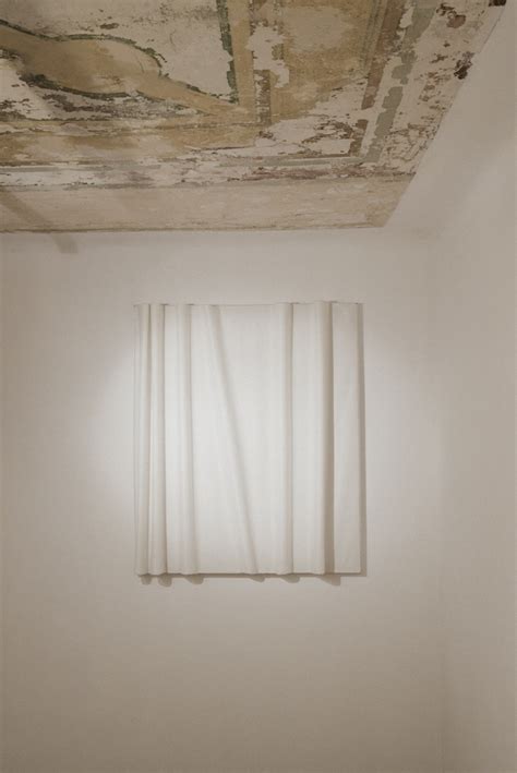 To Restore Or How The Stable Structures Need Frail Structures Anca