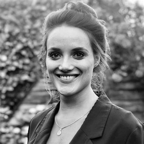 Birte Brüning Alberts Mitarbeiterin Qualitätssicherung Harry Brot