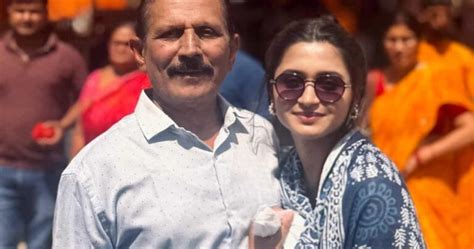 Drishti Bottu Kannada Serial Actress Name Arpitha Mohithe