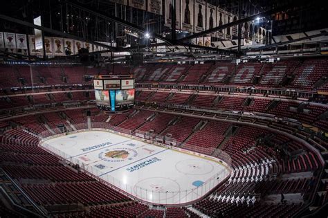 Assistir A Um Jogo Da Nhl Na Arena United Center Em Chicago 2026