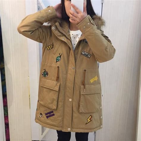 木果果木秋冬装木果果木羽绒服第2页大山谷图库