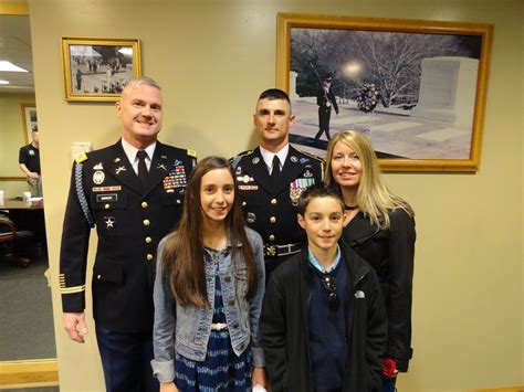 From Cow Pastures To Kosovo Sfc Chad Stackpole Sergeant Of The Guard At The Tomb Of The