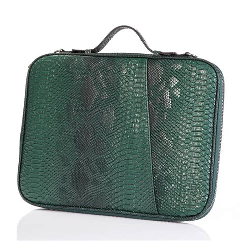 حقيبة لاب توب أخضر تسوق بمتعة مع مزيد