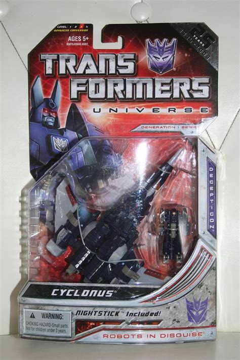 Transformers Universe Targetmaster Cyclonus Deluxe Class Figure Parry Game Preserve