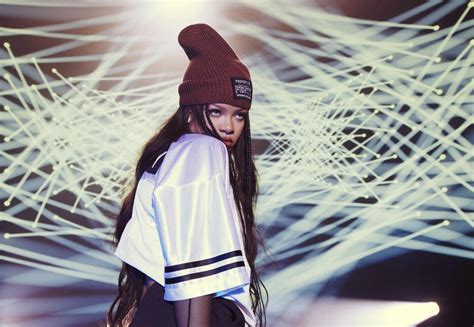 Rihannas Savage X Fenty Reveals Limited Edition Game Day Collection