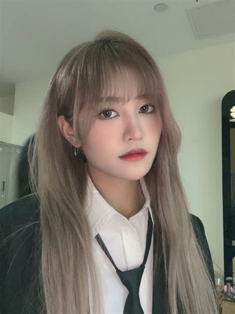 美女艺人snh48 张昕迷人美照欣赏好漂亮的