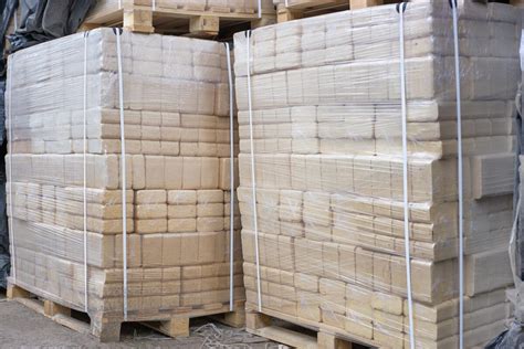 Kokskaidu Briketes Bērzspriede Kokskaidu Briketes Produkcija